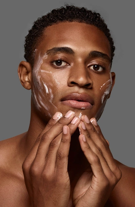 Man cosmetic shoot (@millena237) / Cosmos