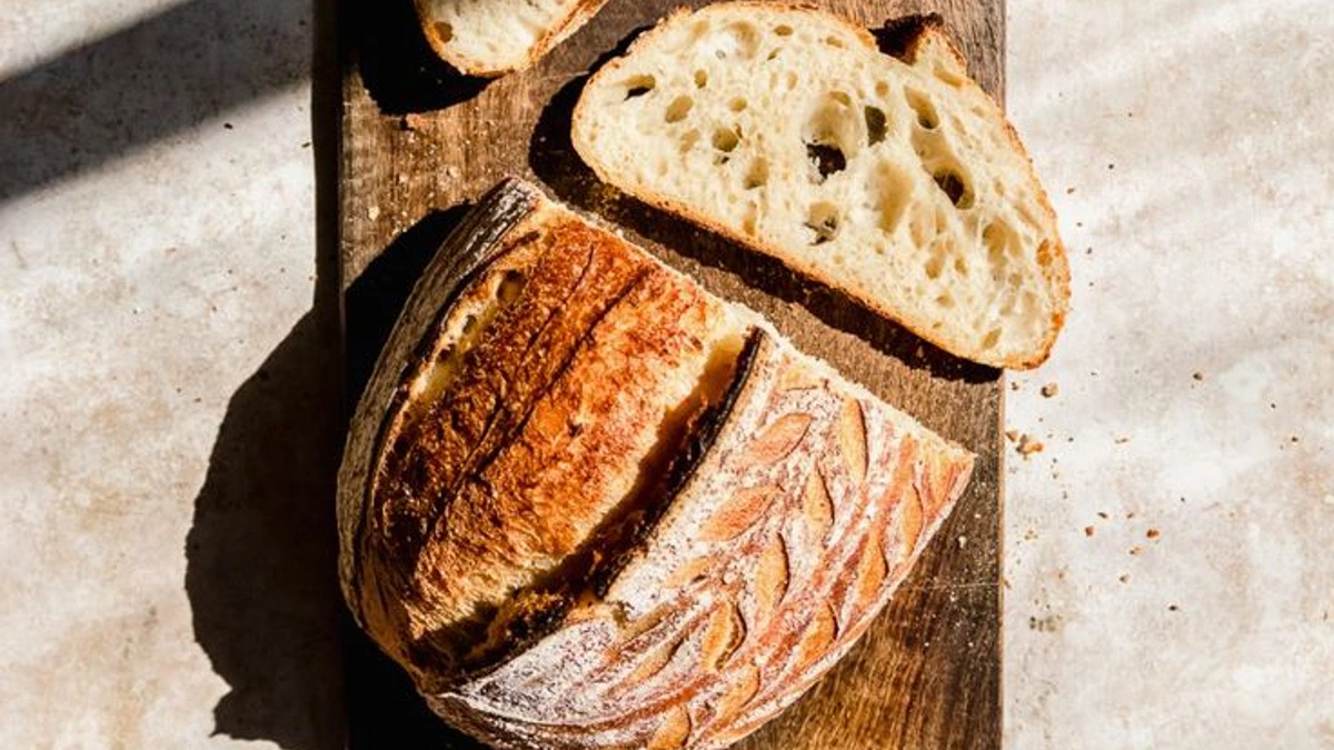 Bread Poster (@dombae) / Cosmos