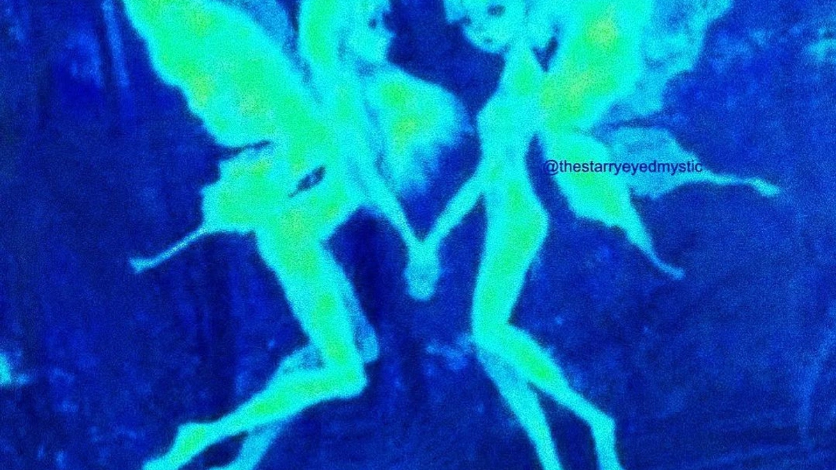 why so blue (@spectacularspook) / Cosmos