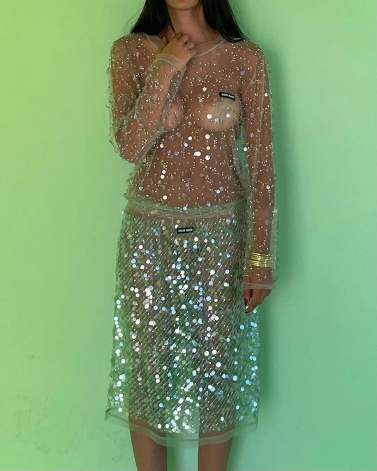 fun fashion (@esthertaylor) / Cosmos