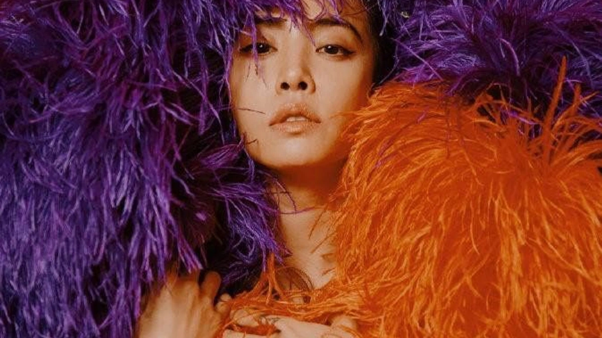 carnaval cover (@mayaborem) / Cosmos