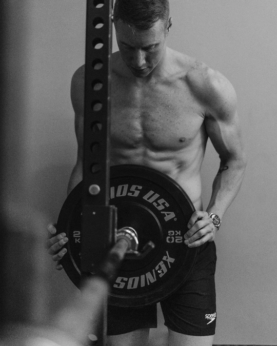 Manu x Workout (@annathevault) / Cosmos