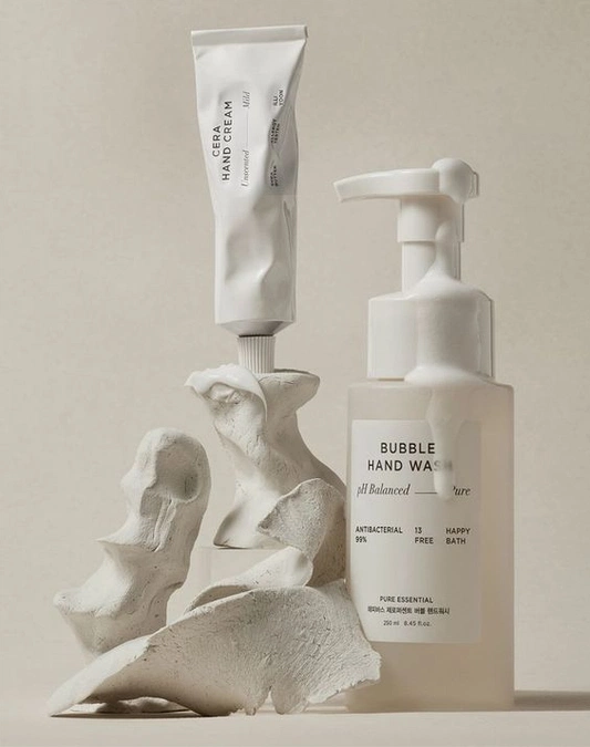 BOTTLE INSPO (@nvstudio) / Cosmos