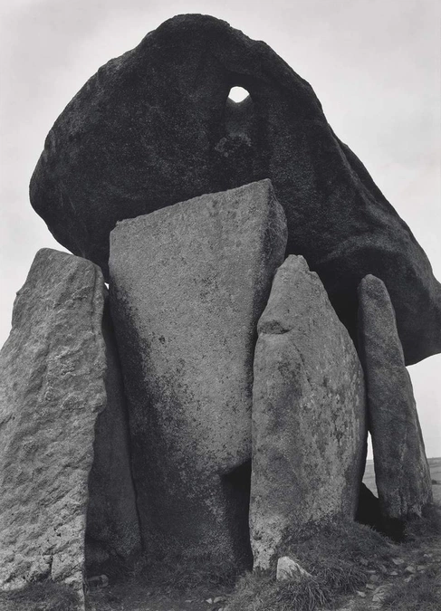 Stones (@symaa) / Cosmos