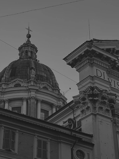 old money architecture (@armaanbekker) / Cosmos