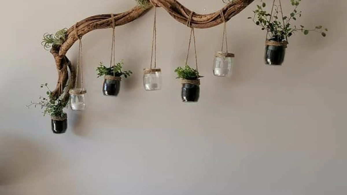 my room (@mayapimentel) / Cosmos