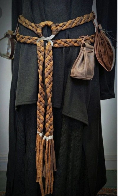 wizard core (@banjoman) / Cosmos