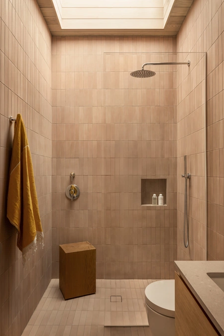 bathroom (@sofialnarvaez) / Cosmos