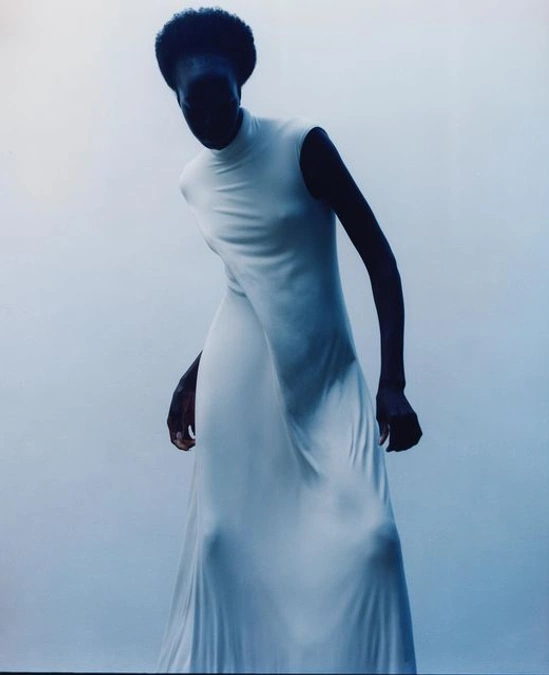 Full body (@hermesfuji) / Cosmos