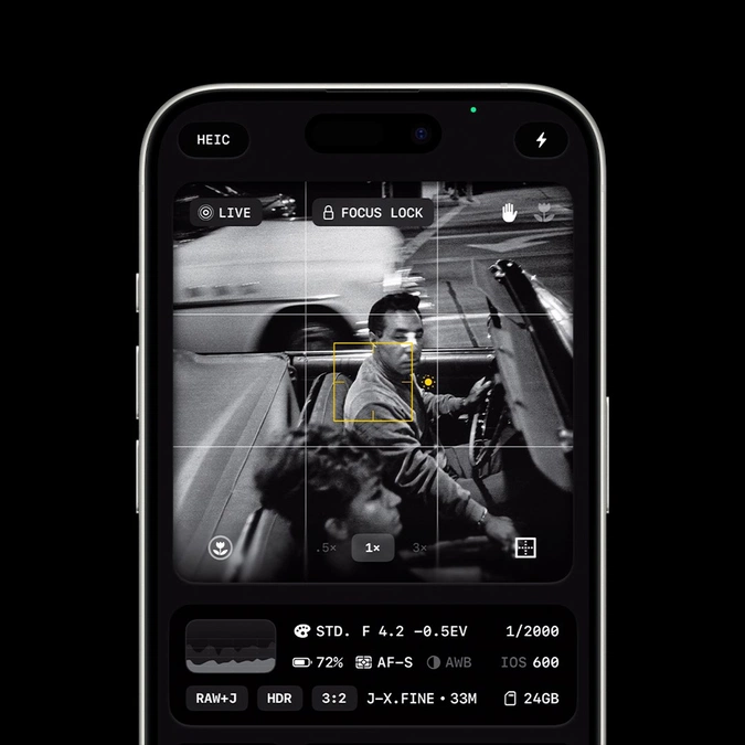 Minimal interface (@liambolton) / Cosmos