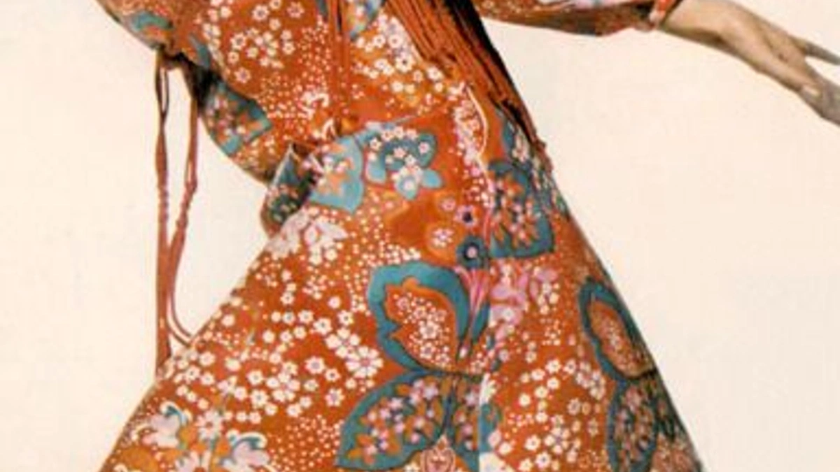 70s (@daisymae20) / Cosmos